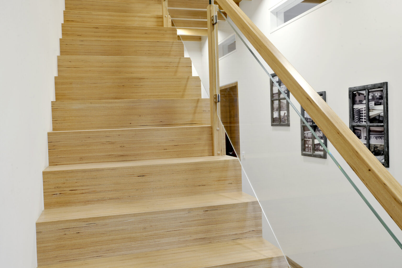 Interior furnishings of joinery Reim - Pollmeier